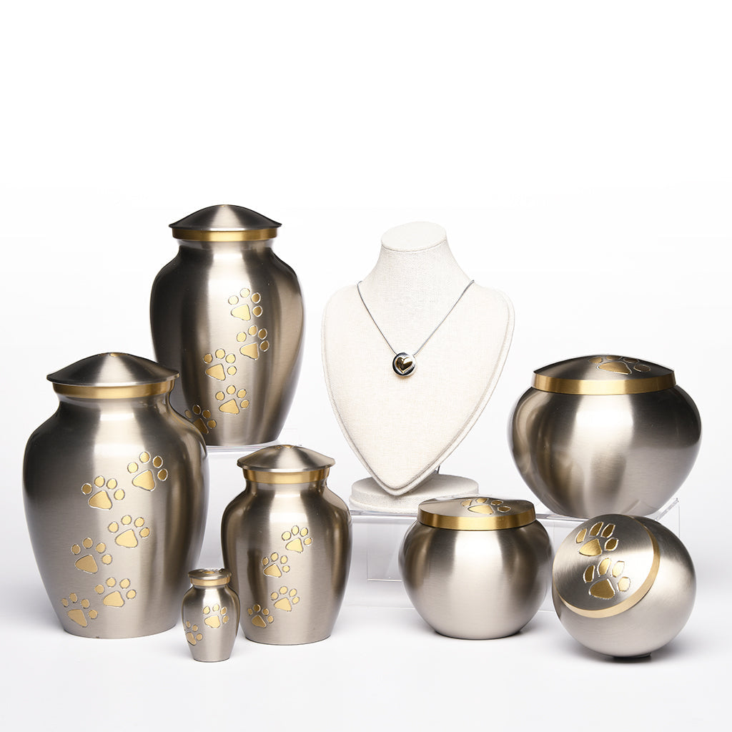 Precious Paws to Heaven- Display Set#13 | Bogati Urn Company
